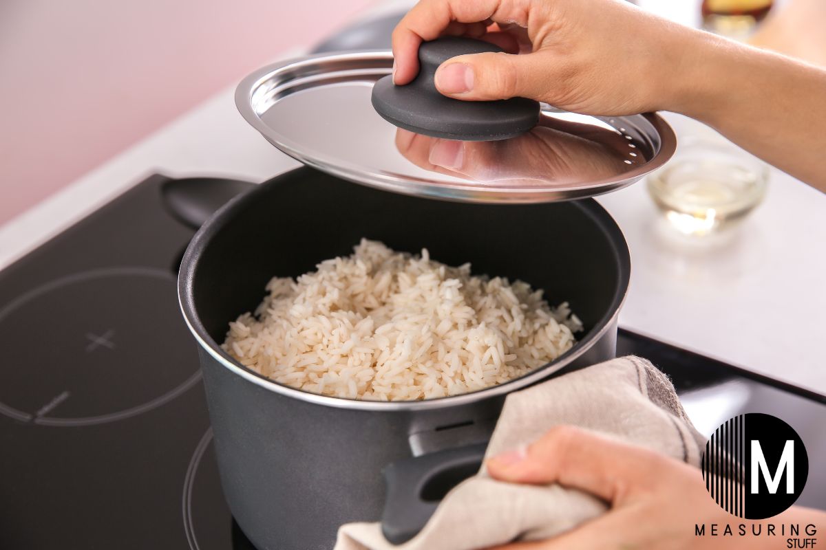 How Many Pounds Of Rice Can A 5 Gallon Bucket Hold Measuring Stuff